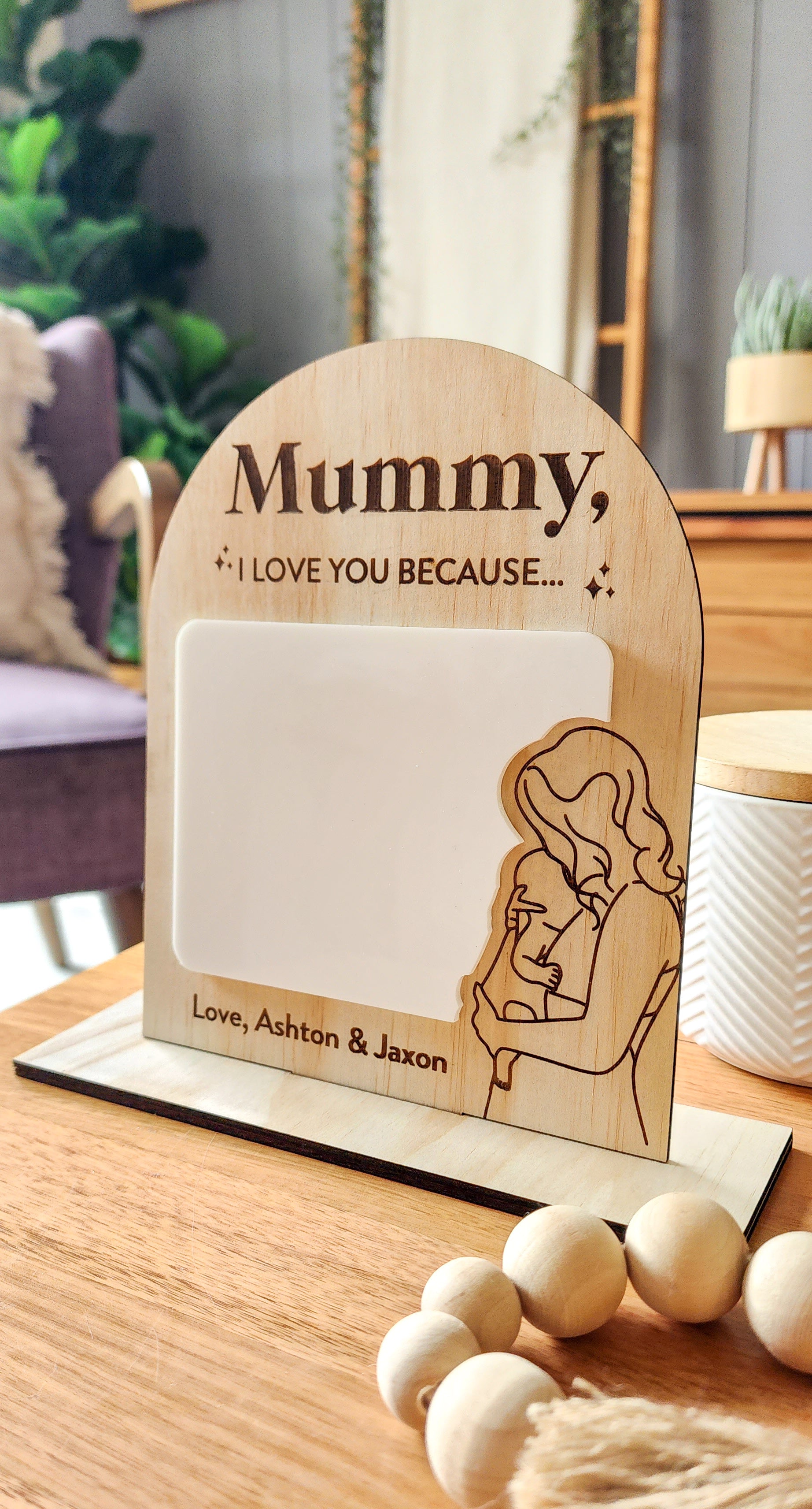 Love note board – Love, Abby