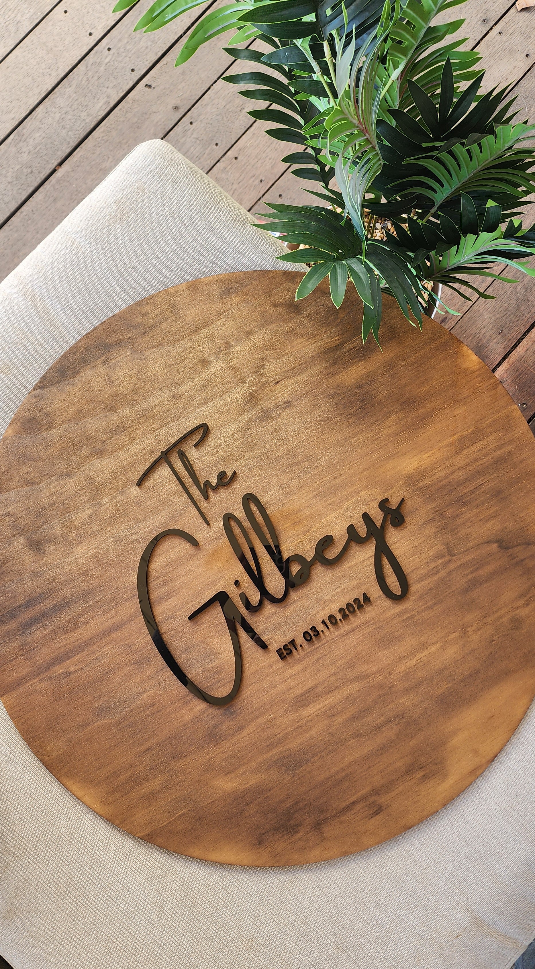 Timber guest signature plaque – Love, Abby