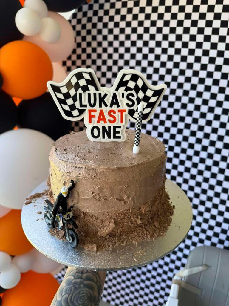 Fast one cake topper – Love, Abby
