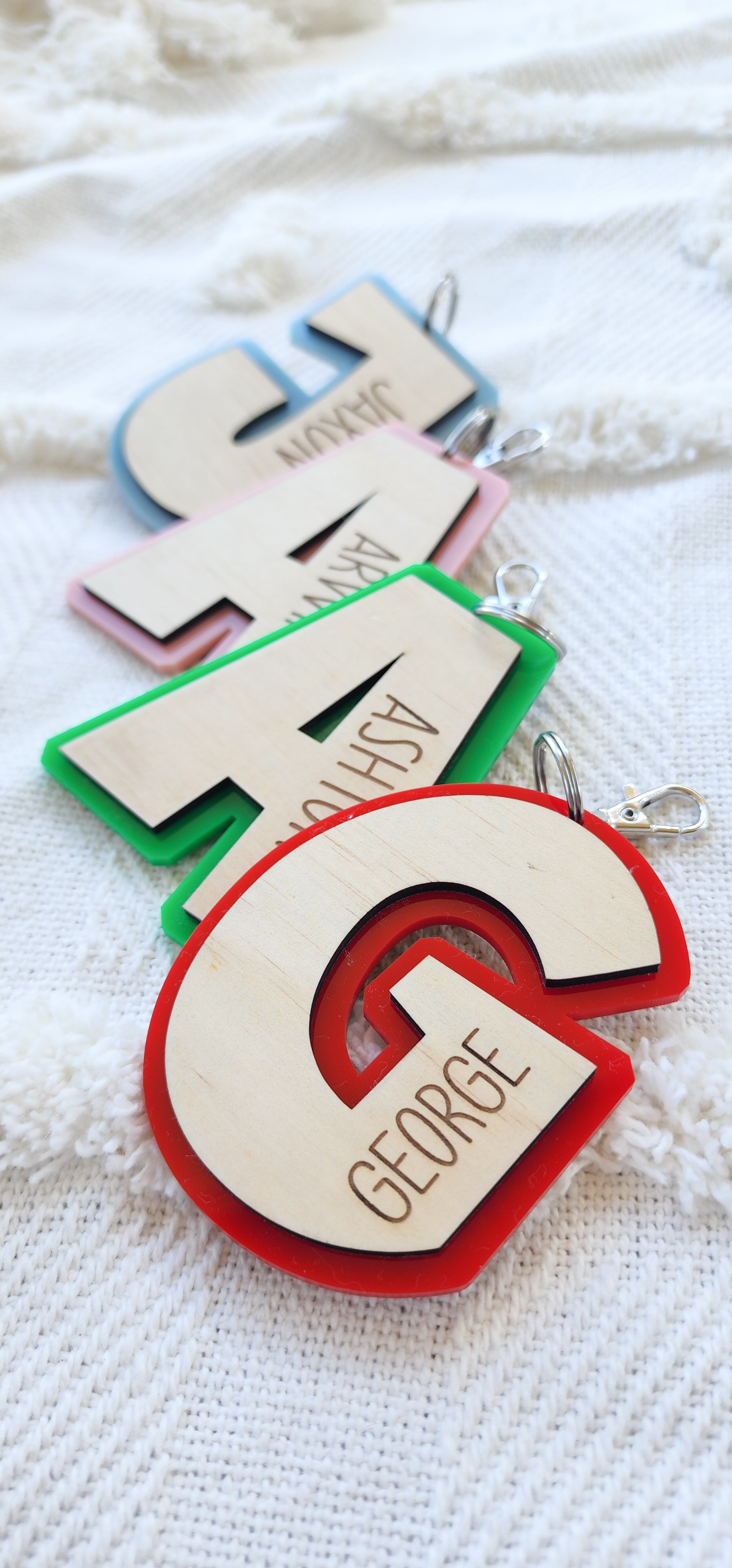 Acrylic/Timber Personalised Keyring – Love, Abby
